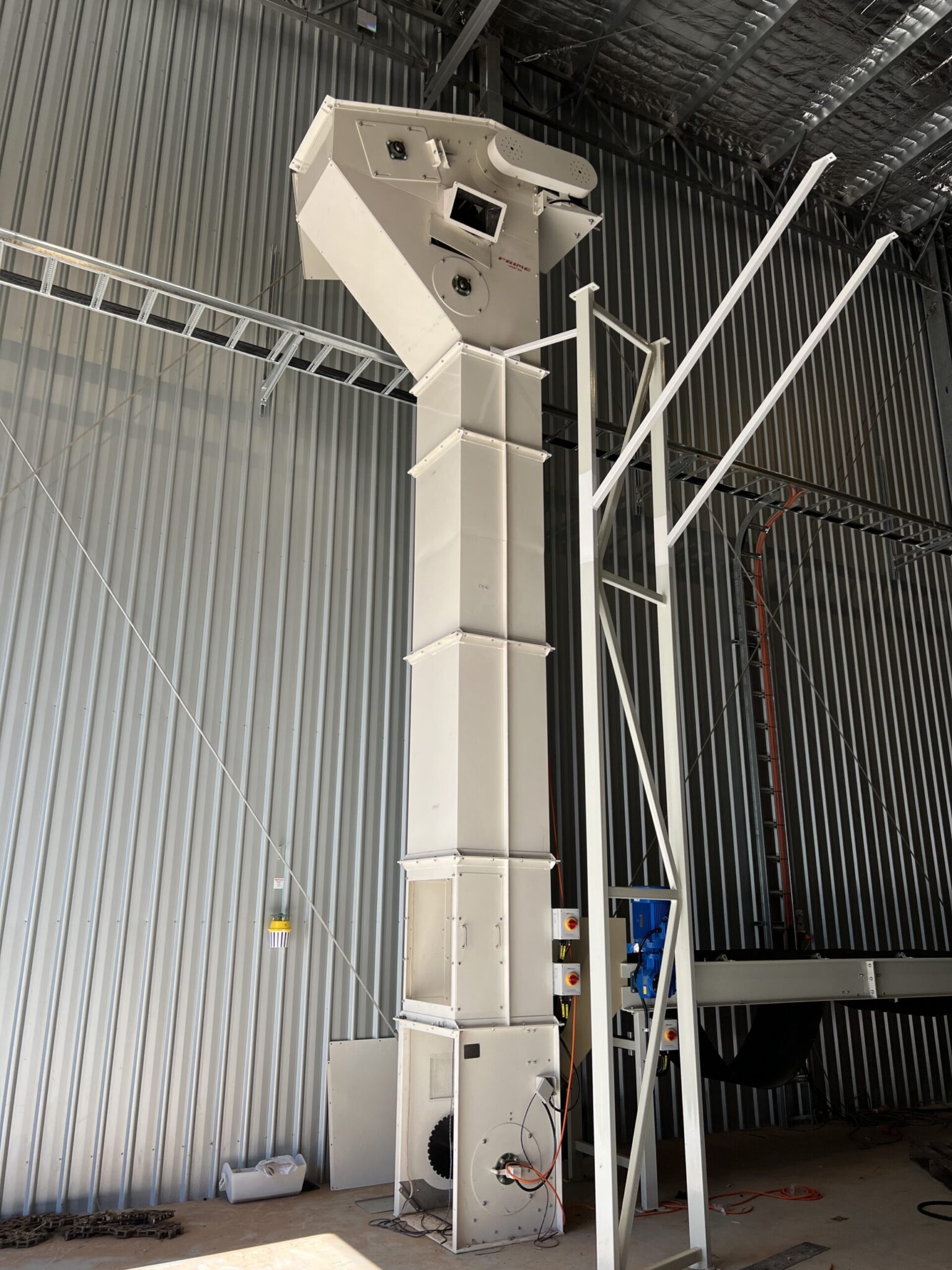 Gentle Elevators by Prime MFG | Smooth Product Handling